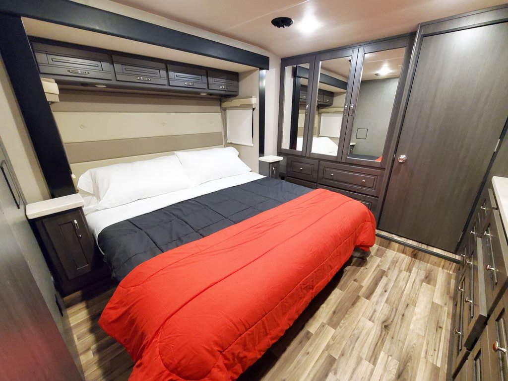 Fully Equipped Fort Wilderness RV Rentals - Disney RVs